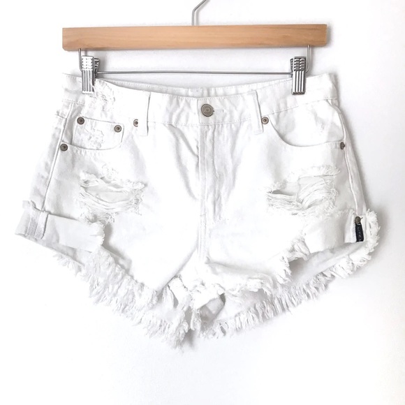 Litz | Shorts | Litz White Distressed Cut Off Shorts | Poshmark